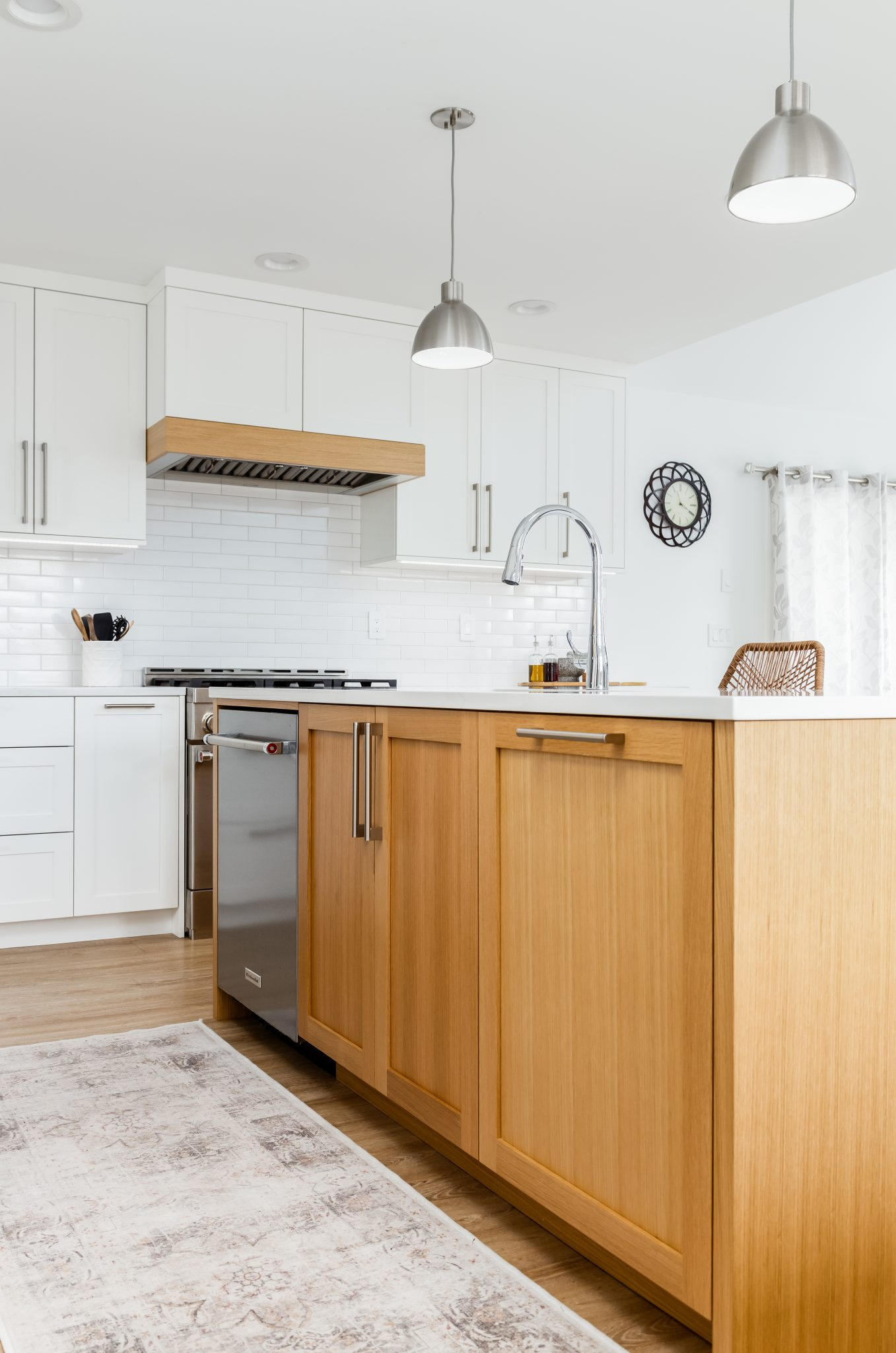 Why Winnipeg Homeowners are Opting for Custom Quartz Cut Countertops ...